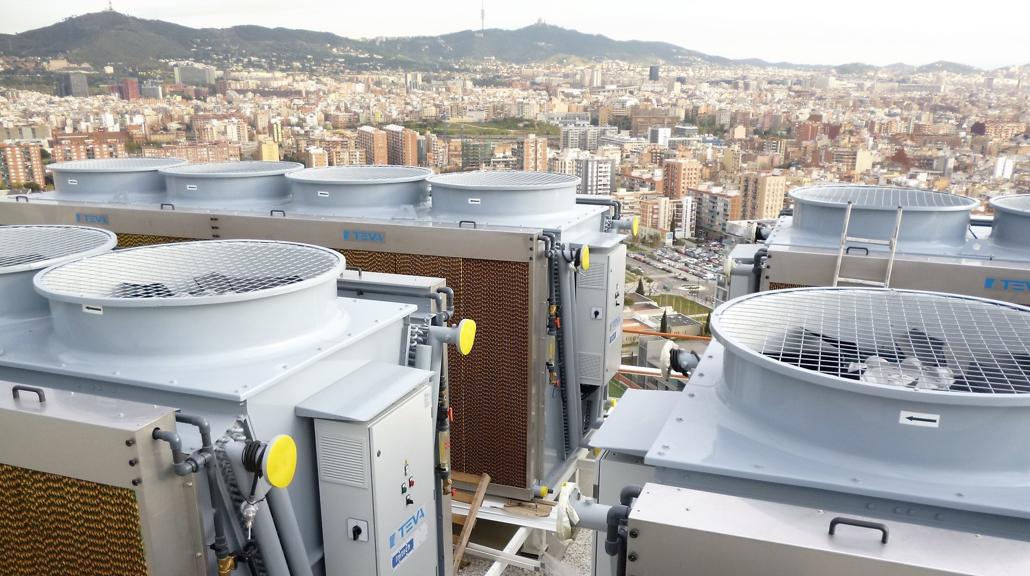 Condensador y enfriador adiabático - ACR